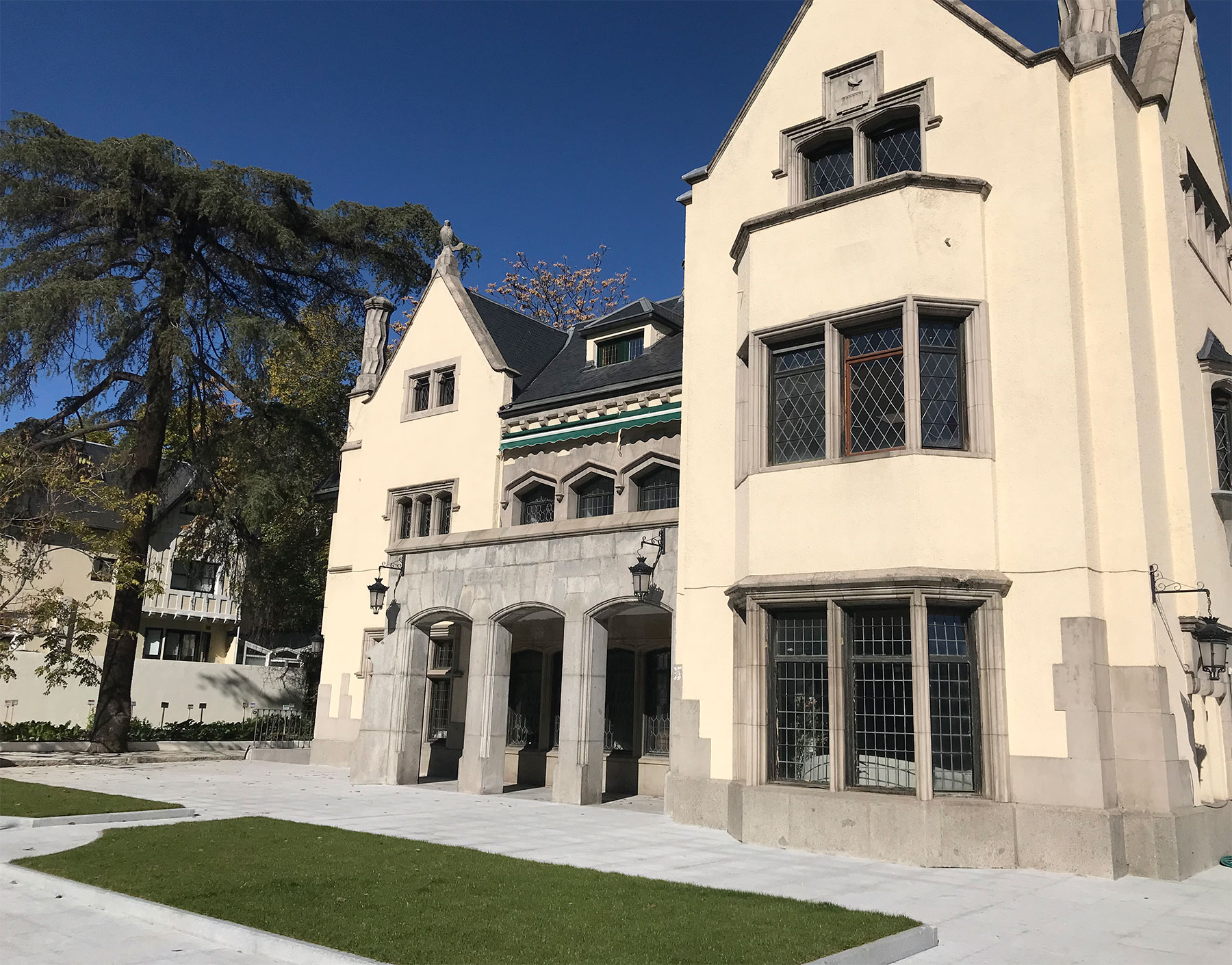 MOM Culinary Institute - Zona FP